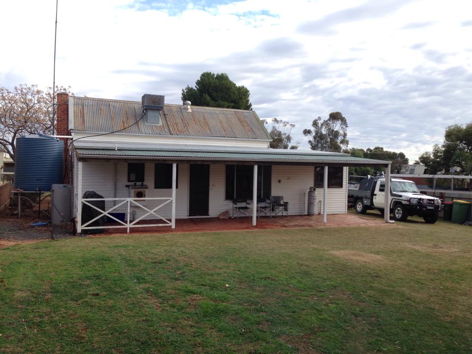 Micks Sunset Lodge - Underbool, Victoria